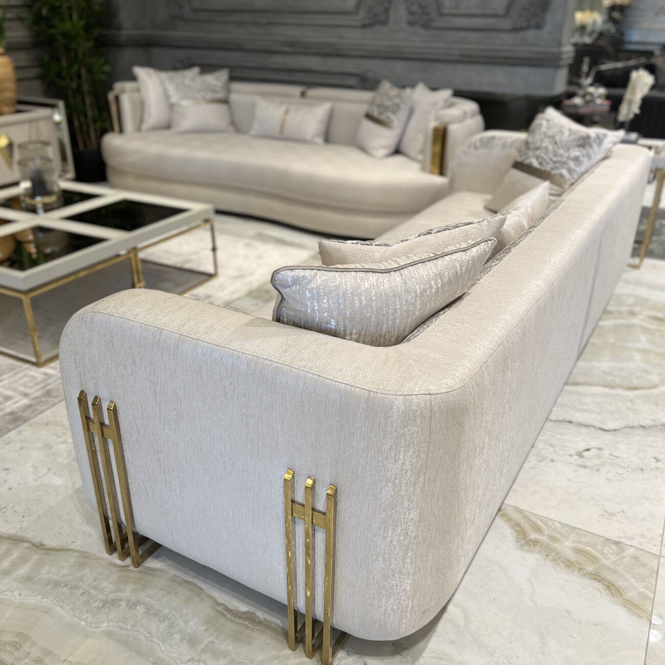 Como Collection - Luxura Home & Living