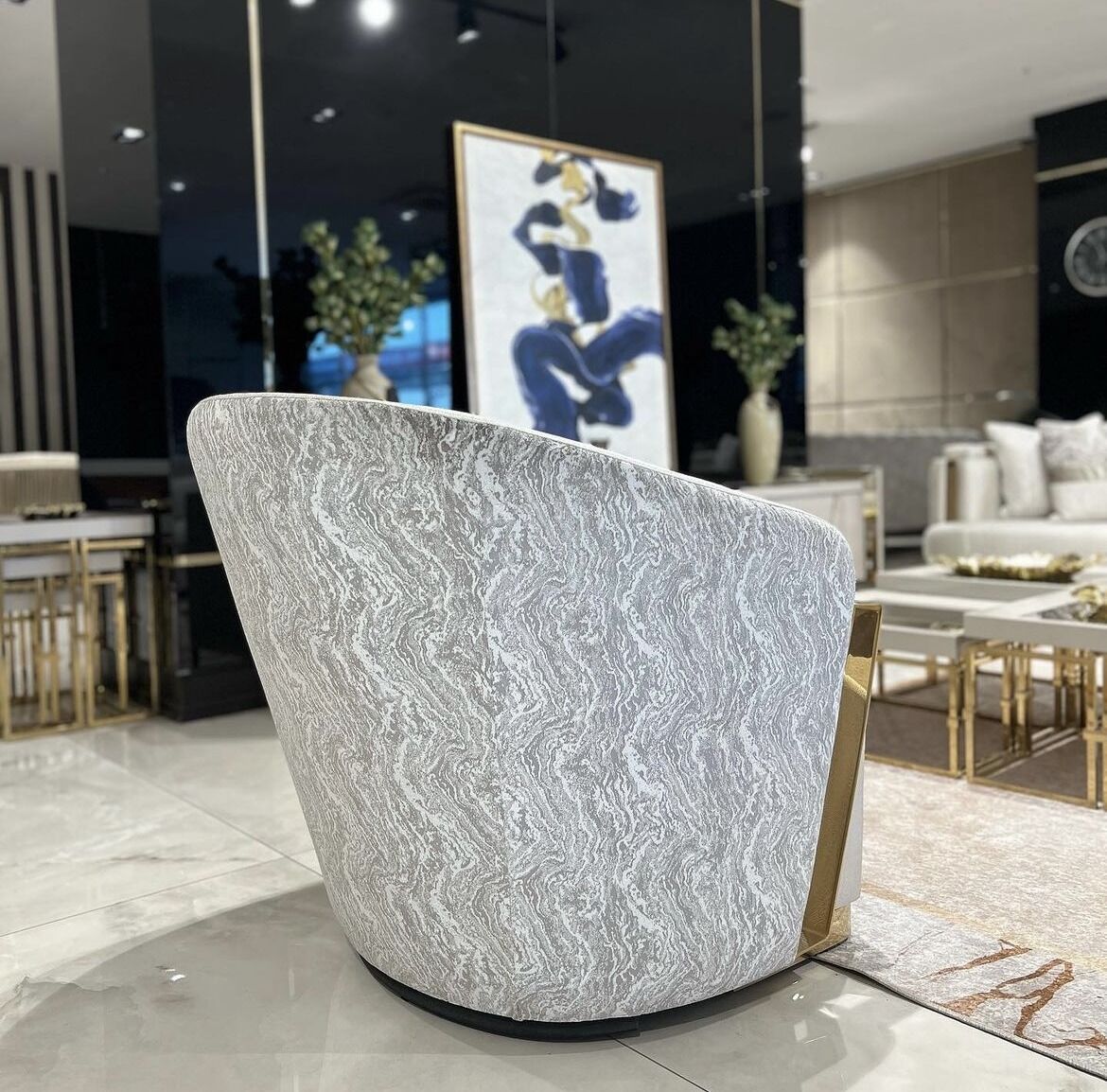 Como Armchair | Luxury Bespoke Armchairs | Luxura Home